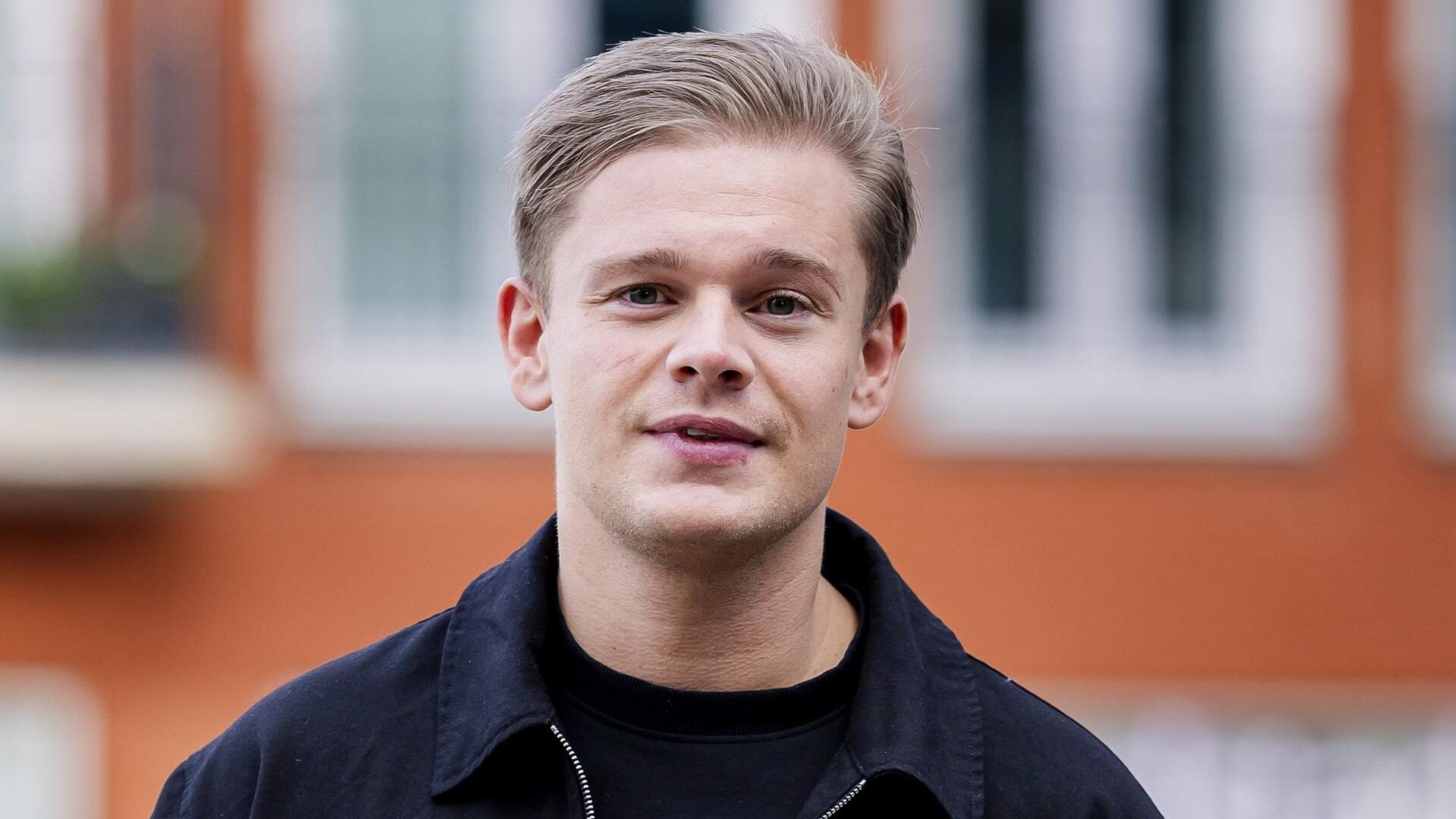 Werk- en taakstraffen voor mishandeling Dennis Schouten | De Telegraaf