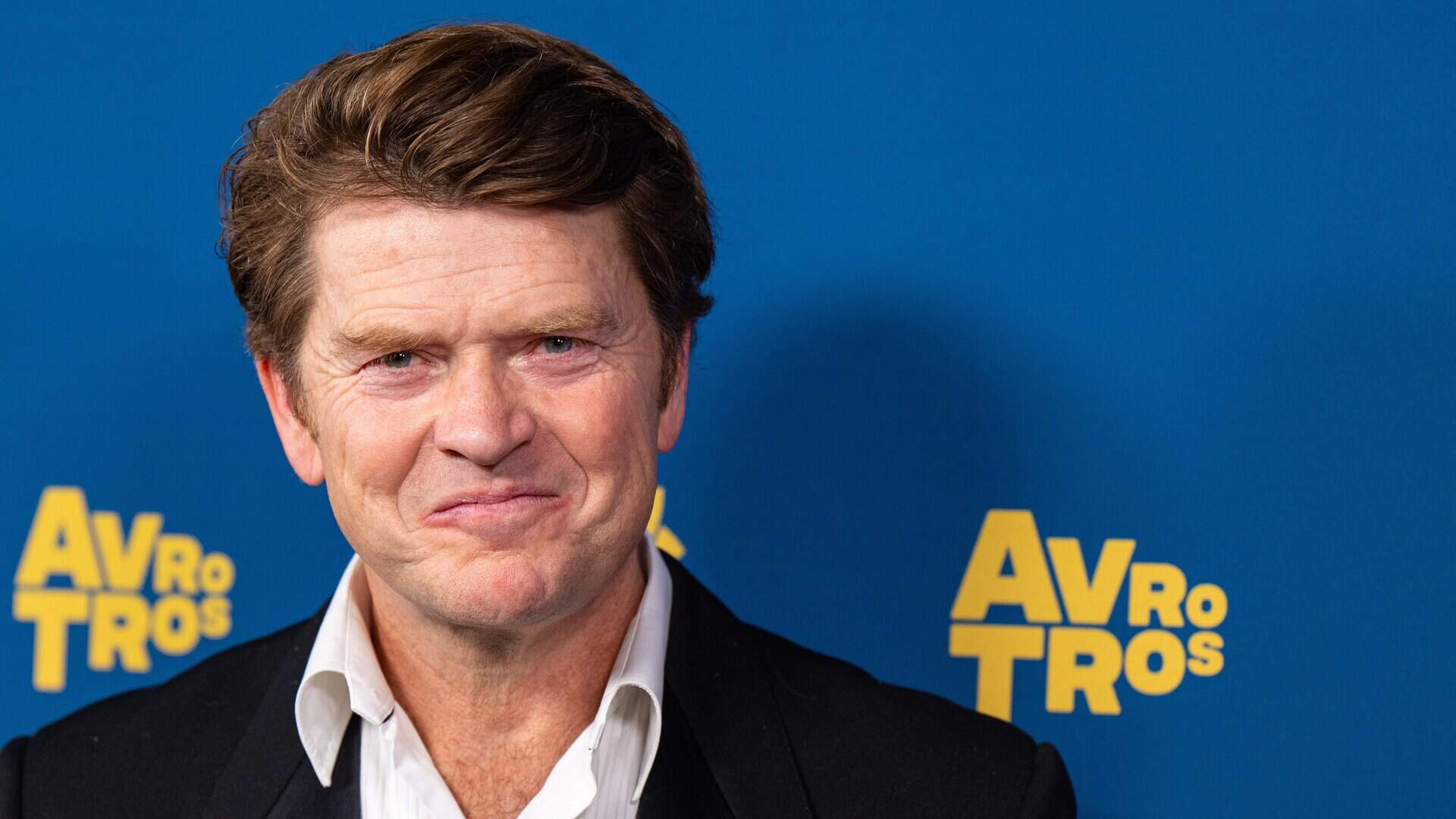 Beau van Erven Dorens voelt ’bevrijding’ voor laatste RTL Tonight | De ...