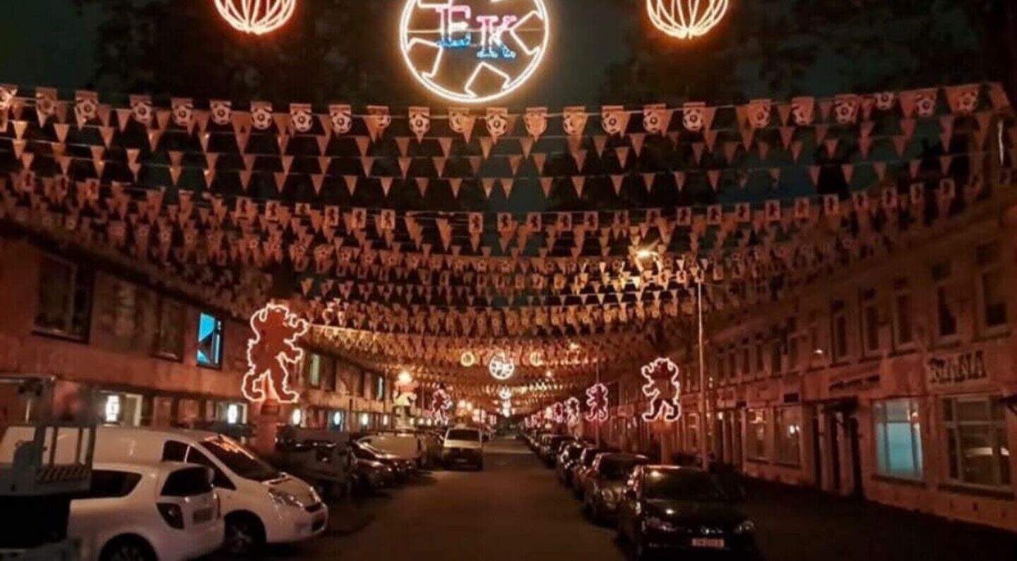 WK-voetbal Marktweg Den Haag: oranjestraat gaat nu al los | De Telegraaf