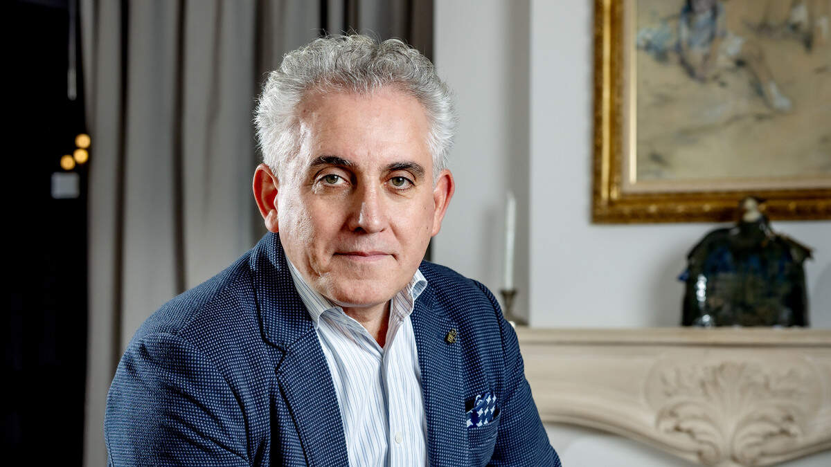 Keyvan Shahbazi: Iraanse voetbal als decorstuk voor Trump-bashing | De ...