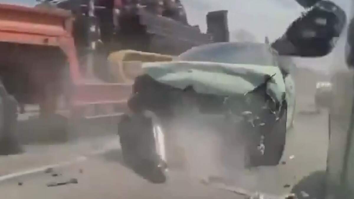Kettingbotsing Antibes: 20 auto’s geraakt, 34 gewonden | De Telegraaf