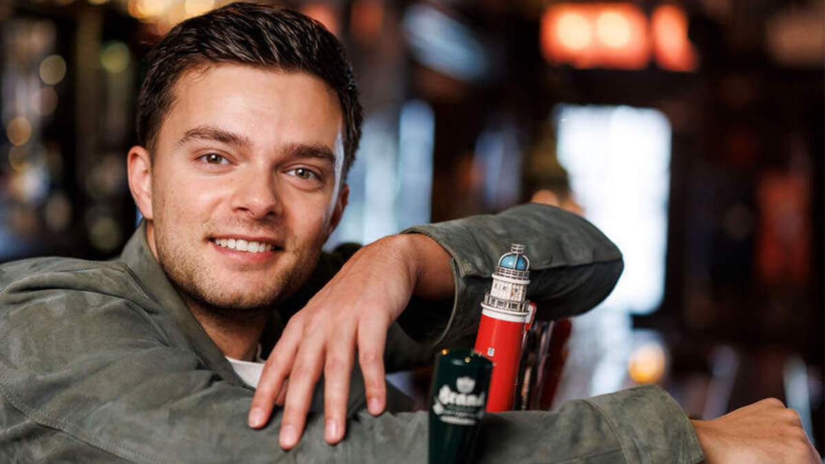 Kritiek op Buddy Vedder: ‘Lulliger wordt het niet!’ | De Telegraaf