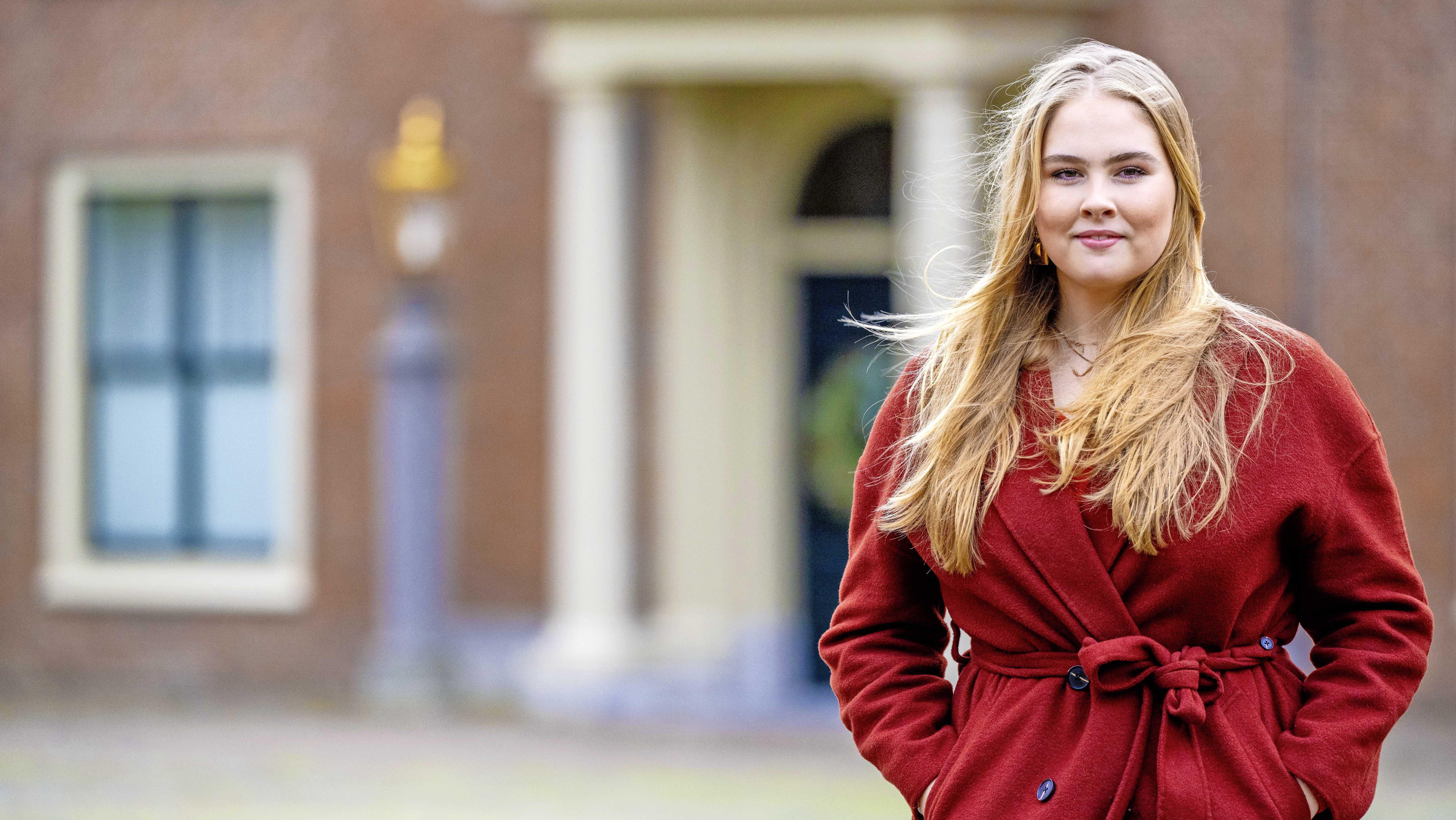 Amalia voor het eerst bij staatsbanket: waar komt die traditie vandaan ...