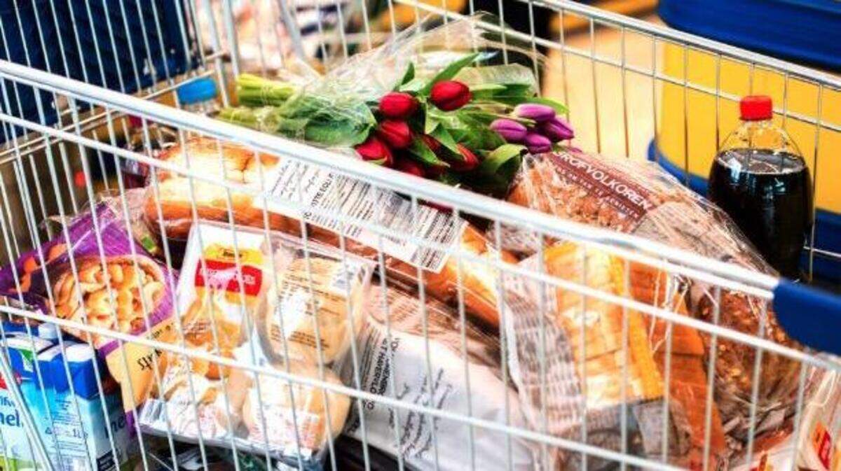 Misleidende vruchtendrank? Foodwatch kraakt siroop en ijsthee | De ...