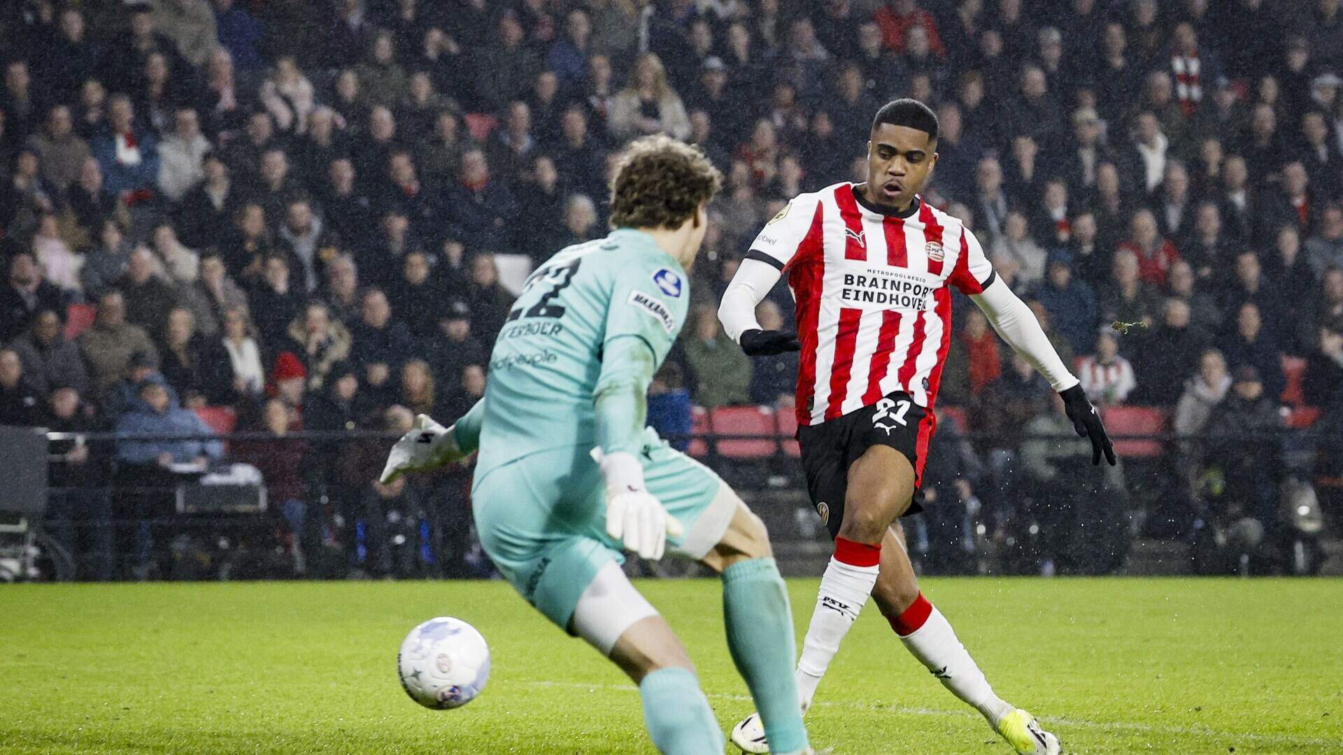 Myron Boadu na aflopen contract volgende week toch met PSV het ...