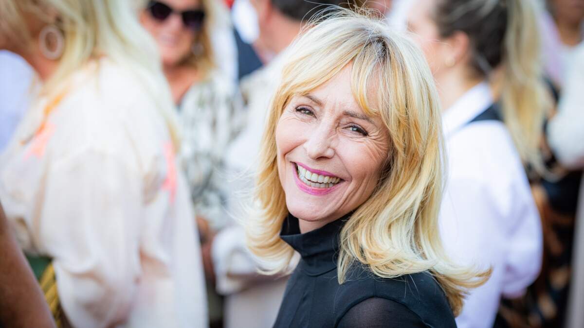 Angela Groothuizen ontvangt Amsterdam Dinner Award 2025 voor inzet ...