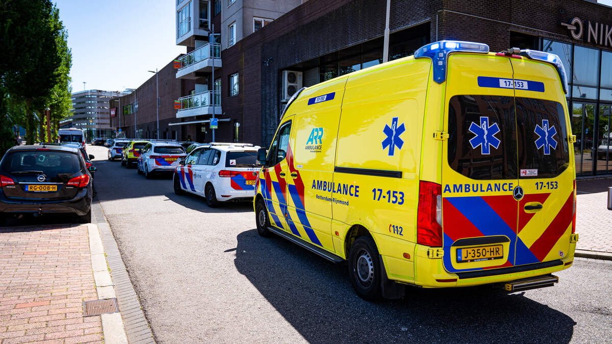 Dode vrouw gevonden in huis aan Piet Smitkade: man aangehouden | De ...