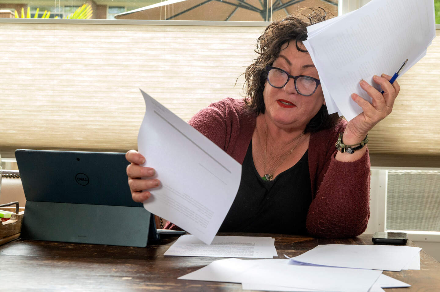 Caroline van der Plas maakt centraal examen Nederlands | De Telegraaf