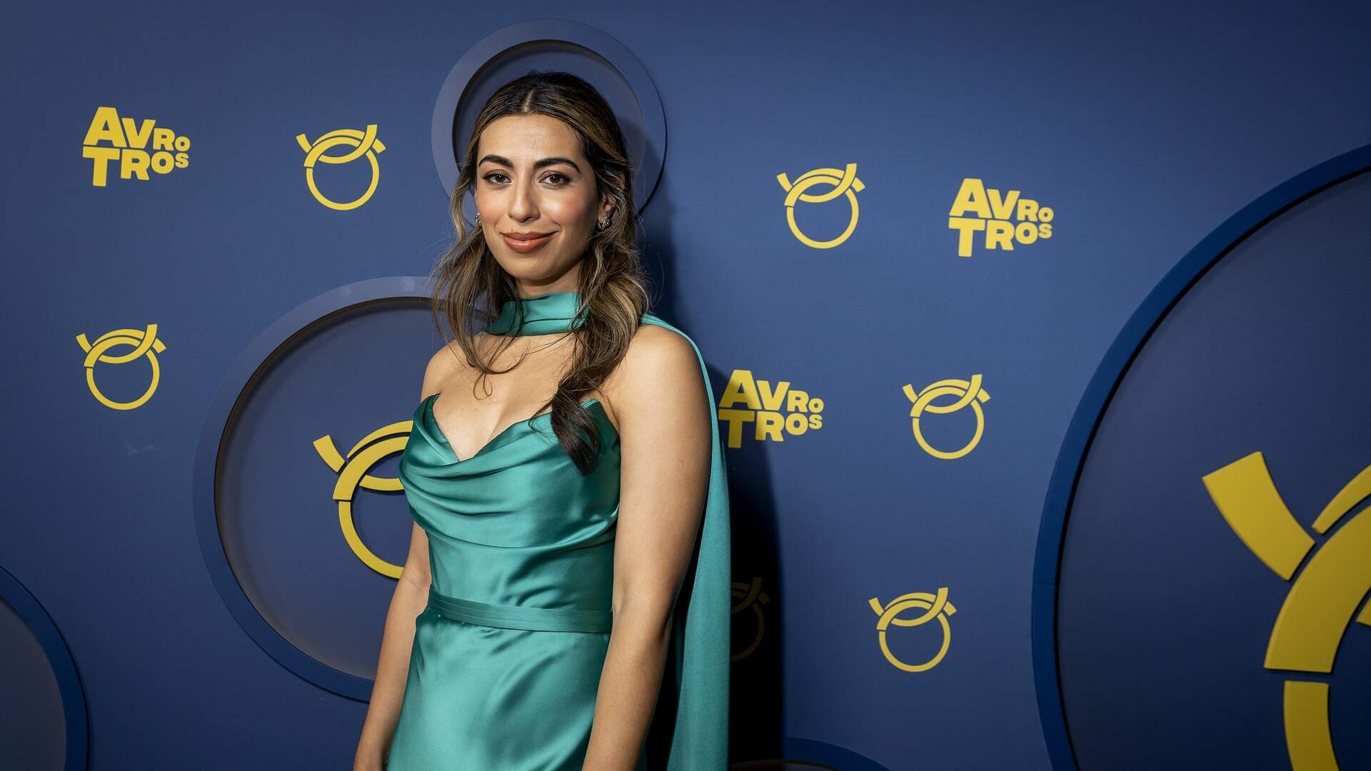 Presentatrice Hila Noorzai bevallen van eerste kind | De Telegraaf